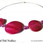 Sprayed Shell Necklace Peacock Collection Pink on Luulla