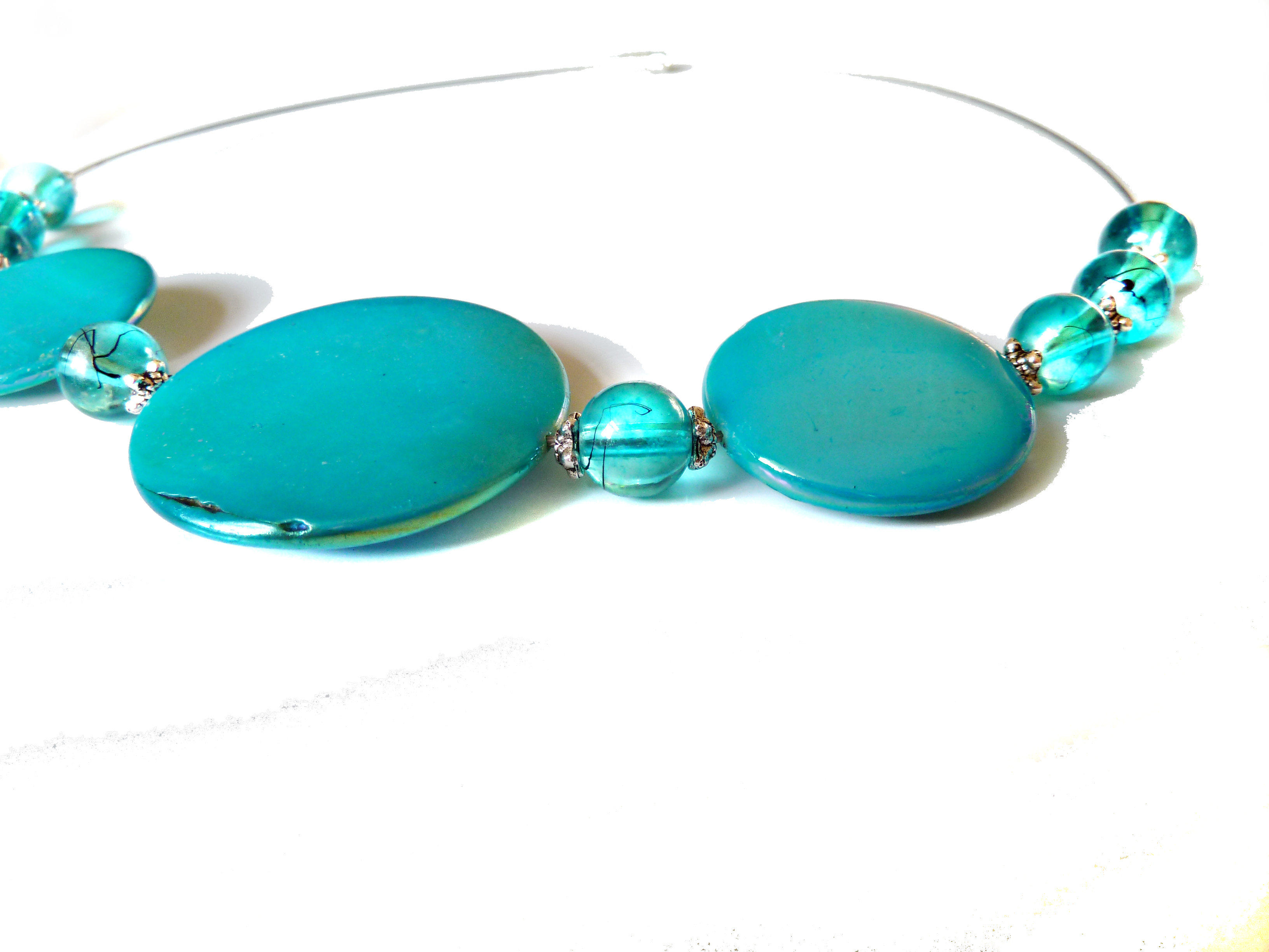 Sprayed Shell Necklace Peacock Collection Blue on Luulla